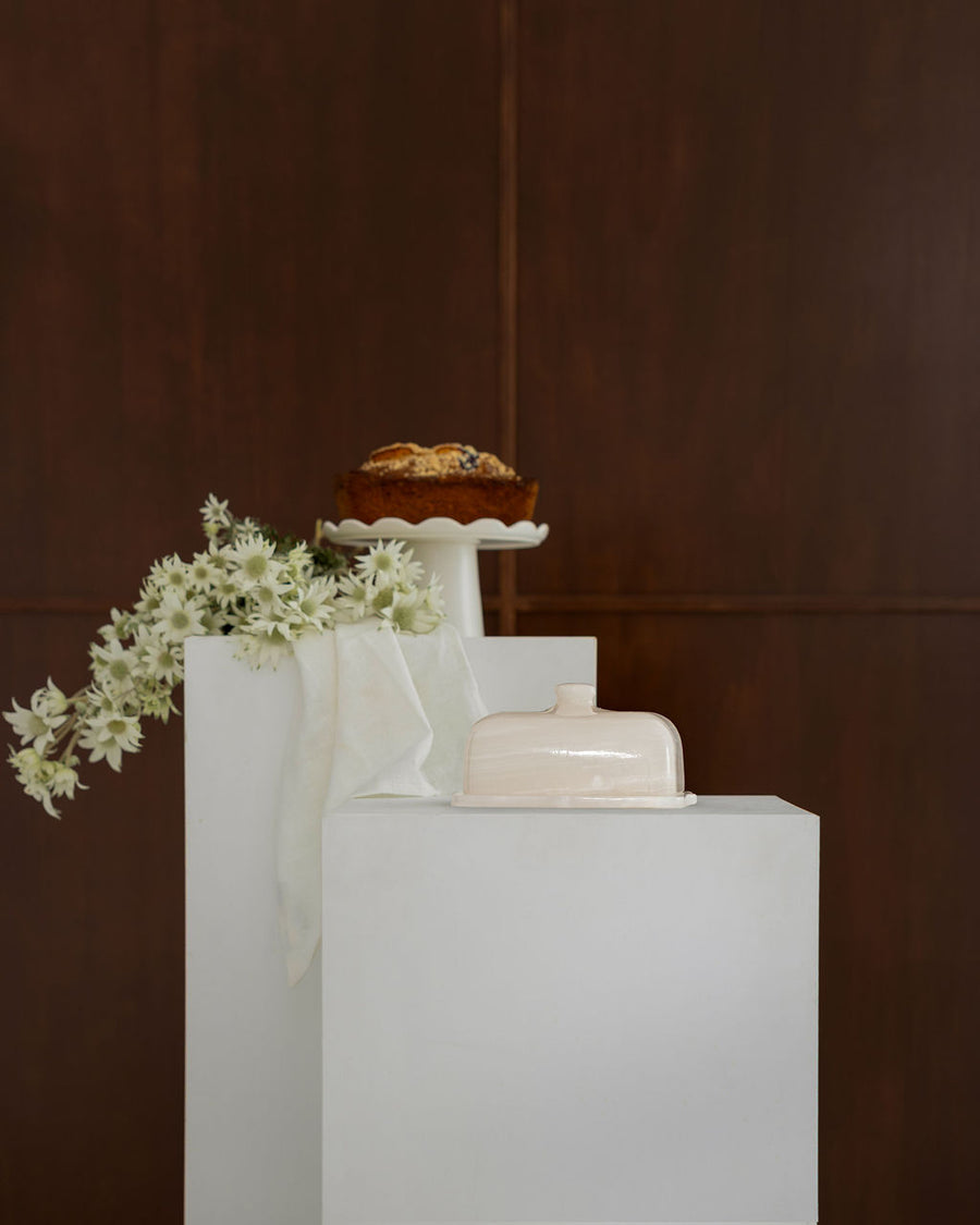Cameo Oblong Cake Tray White Onyx – CoTheory